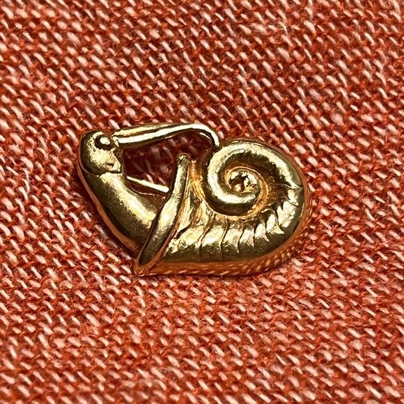 Tiffany & Co. | Jewelry | Vintage Tiffany 4k Snail Pin | Poshmark